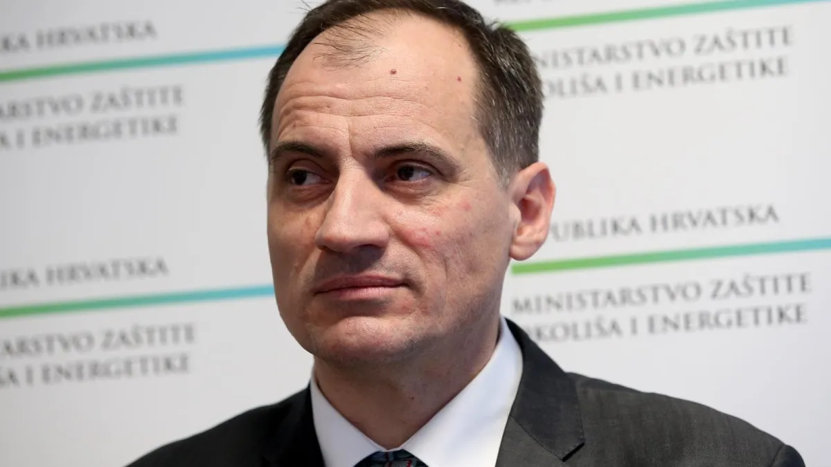 I OVAJ BIVŠI MINISTAR NAPUSTIO JE MOST: 'Stranka se usko svela na ...