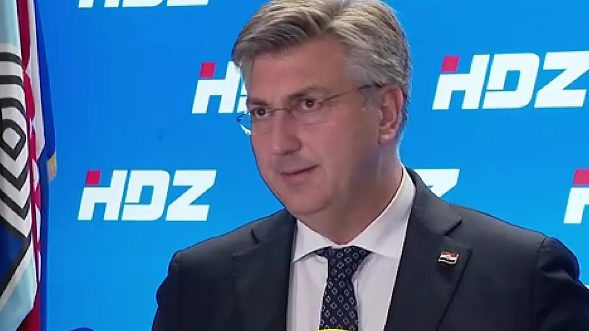Pratite premijerovo obraćanje javnosti nakon sjednice Predsjedništva i nacionalnog vijeća HDZ-a ...