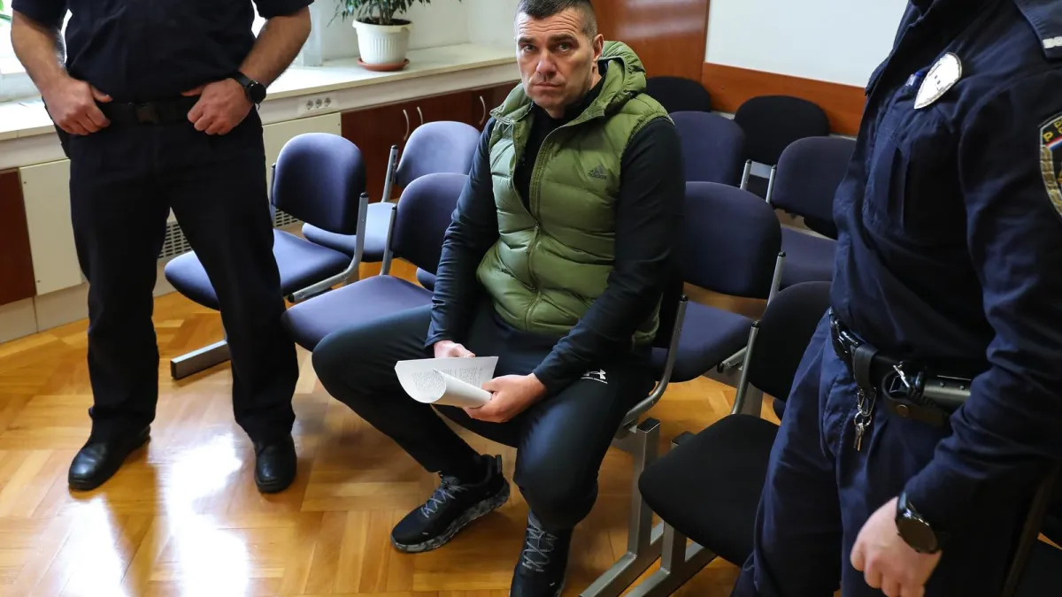 Tko je muškarac ubijen ispred noćnog kluba u Zagrebu: Tučnjave, iznude, šverc droge… Ležao je i ...