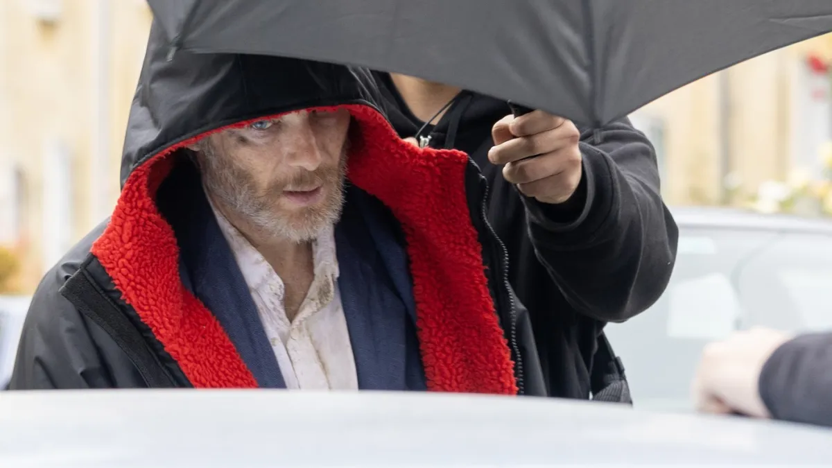 Cillian Murphy u neprepoznatljivom izdanju na setu novog filma - Net.hr