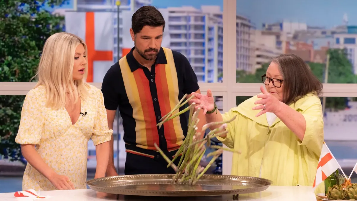 Proročica Jemima Packington koja gleda u šparoge vidjela što će se ...