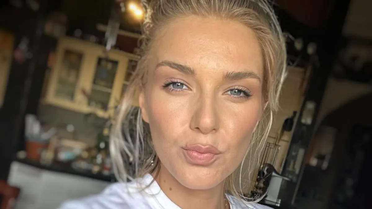 Zsa Zsa na udaru kritika zbog modnog dodatka koji je nosila u crkvi - Net.hr