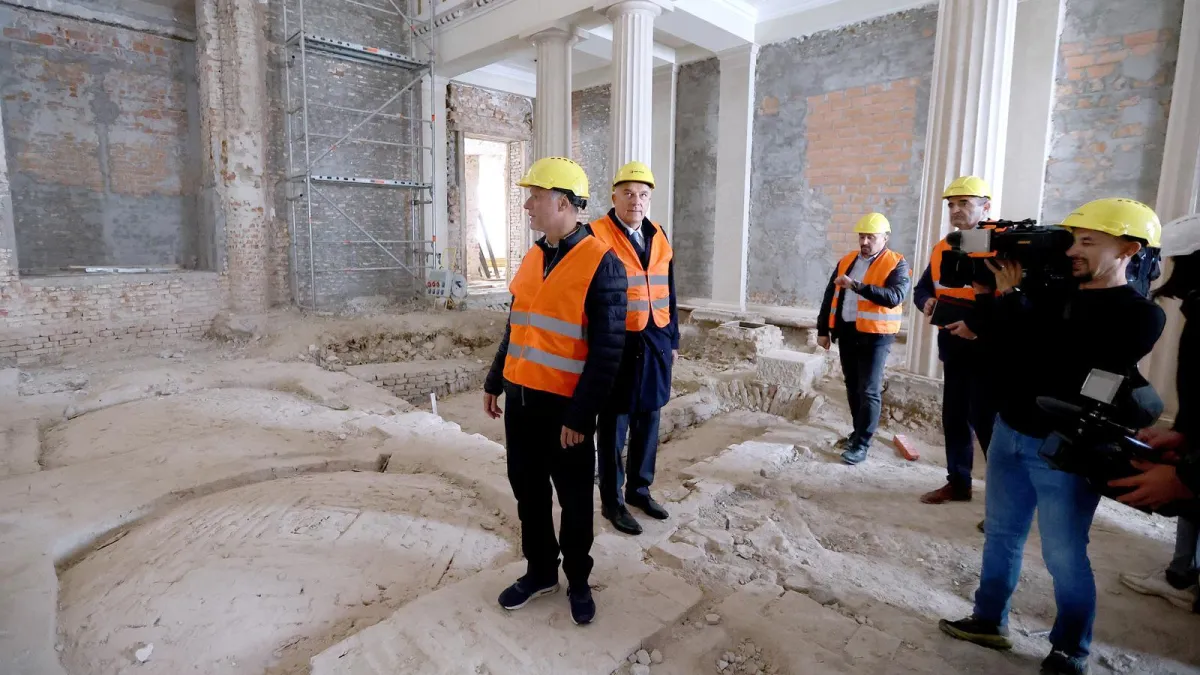 Zgrada Sabora imala loše temelje: radovi na Markovom trgu produljeni do ...